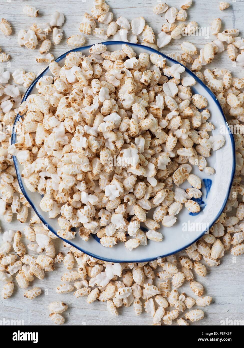 Korean Cookies Puffed rice, Brown rice Stock Photo - Alamy