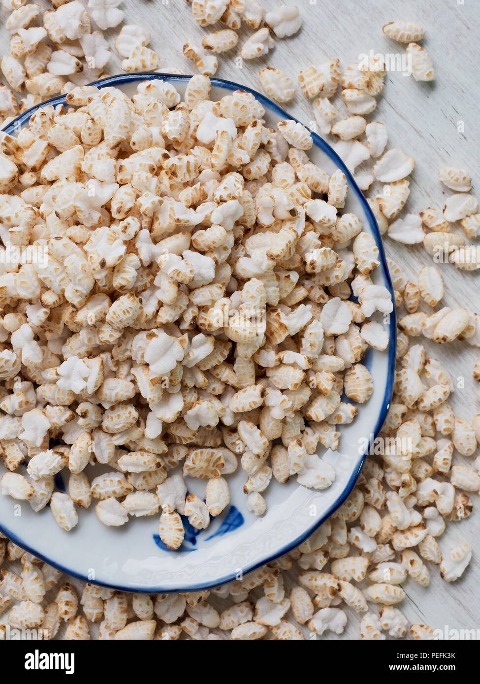 Korean Cookies Puffed rice, Brown rice Stock Photo - Alamy