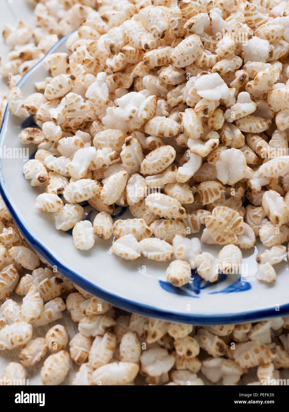 Korean Cookies Puffed rice, Brown rice Stock Photo - Alamy