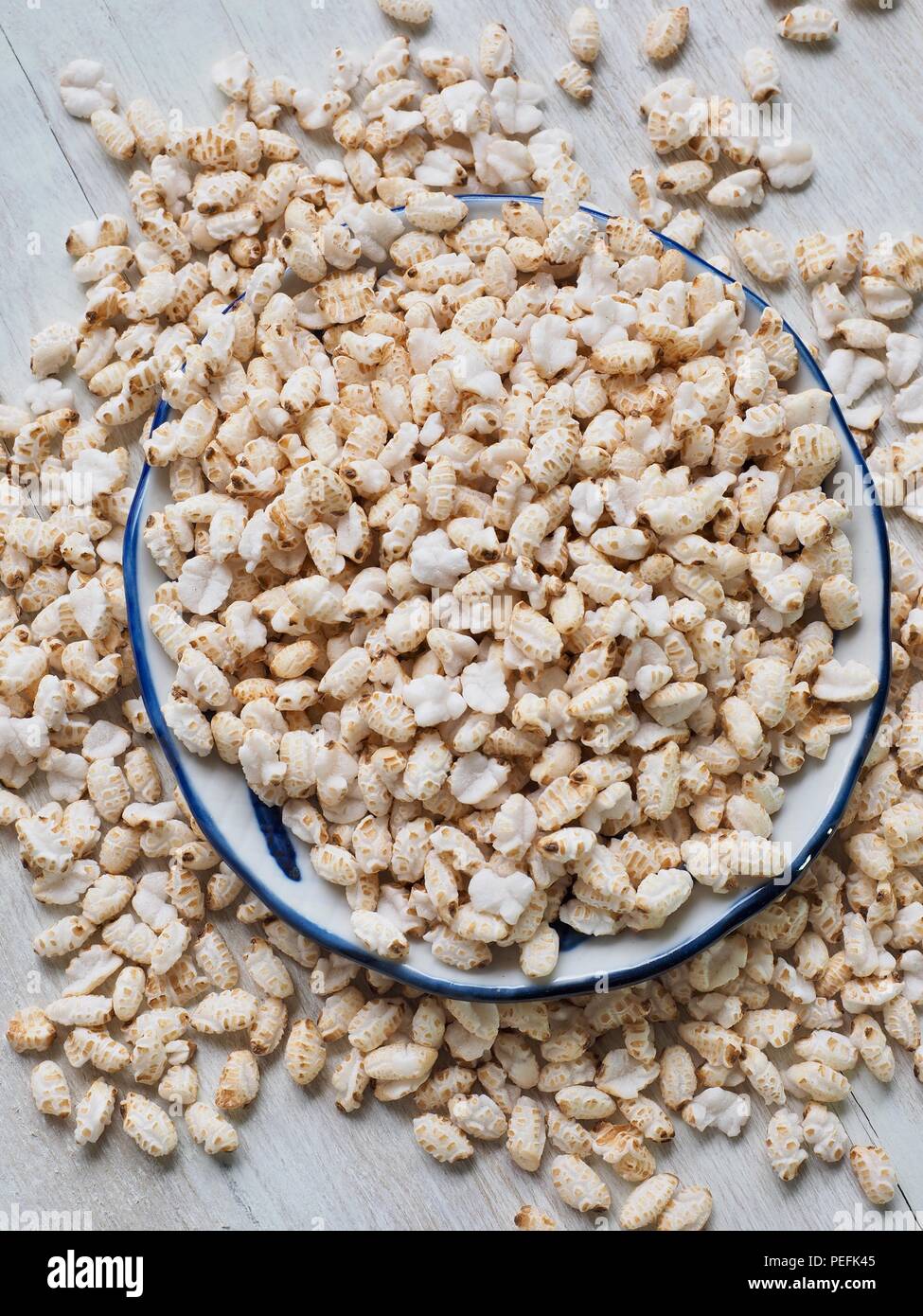 Puffed Rice Cookies Stock Photos & Puffed Rice Cookies Stock Images - Alamy