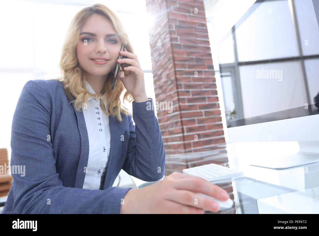 background image of a business women in the workplace Stock Photo - Alamy