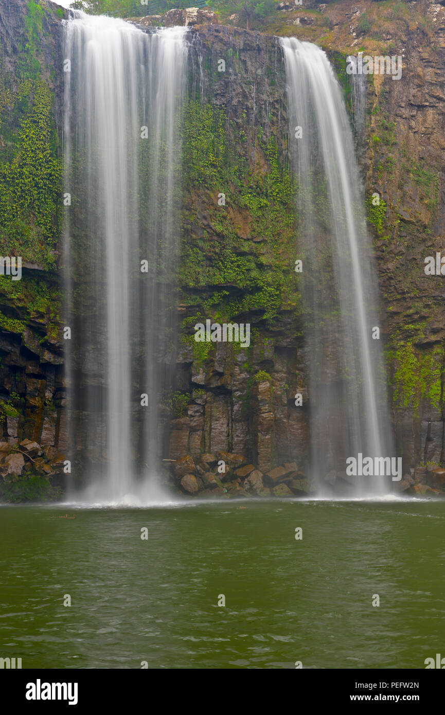 Cataract island hi-res stock photography and images - Alamy