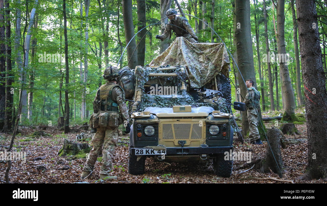 British army land rover attack hi-res stock photography and images - Alamy