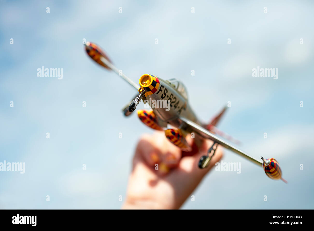 1 72 scale thunderjet model aircraft hi-res stock photography and ...