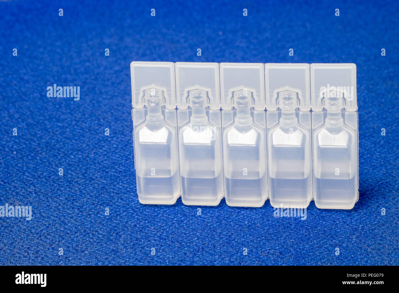 Sterile surface hi-res stock photography and images - Alamy