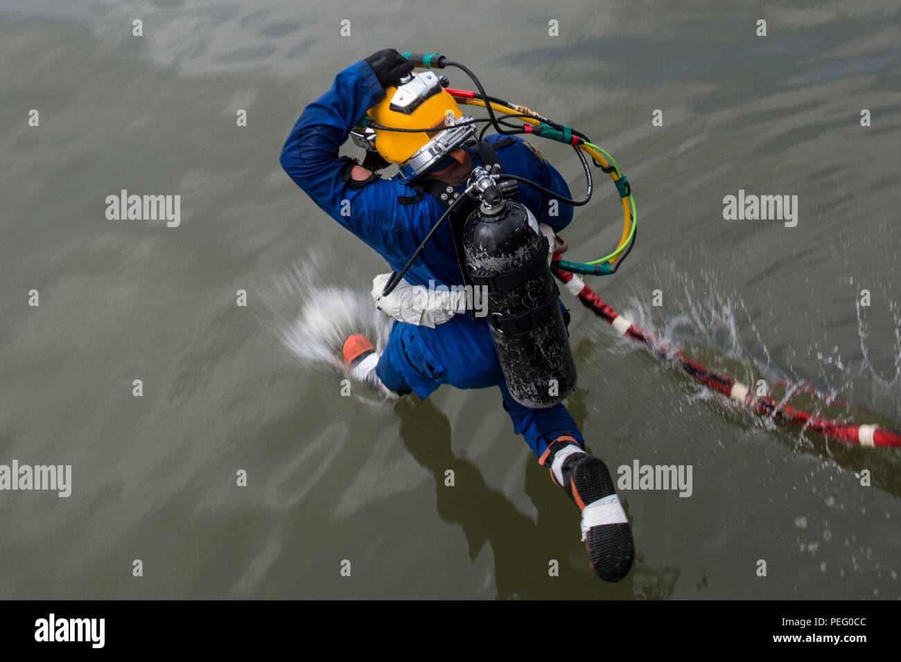 150817-N-WB378-001 SAVANNAH Ga., (Aug. 17, 2015) – Navy Diver 1st Class ...