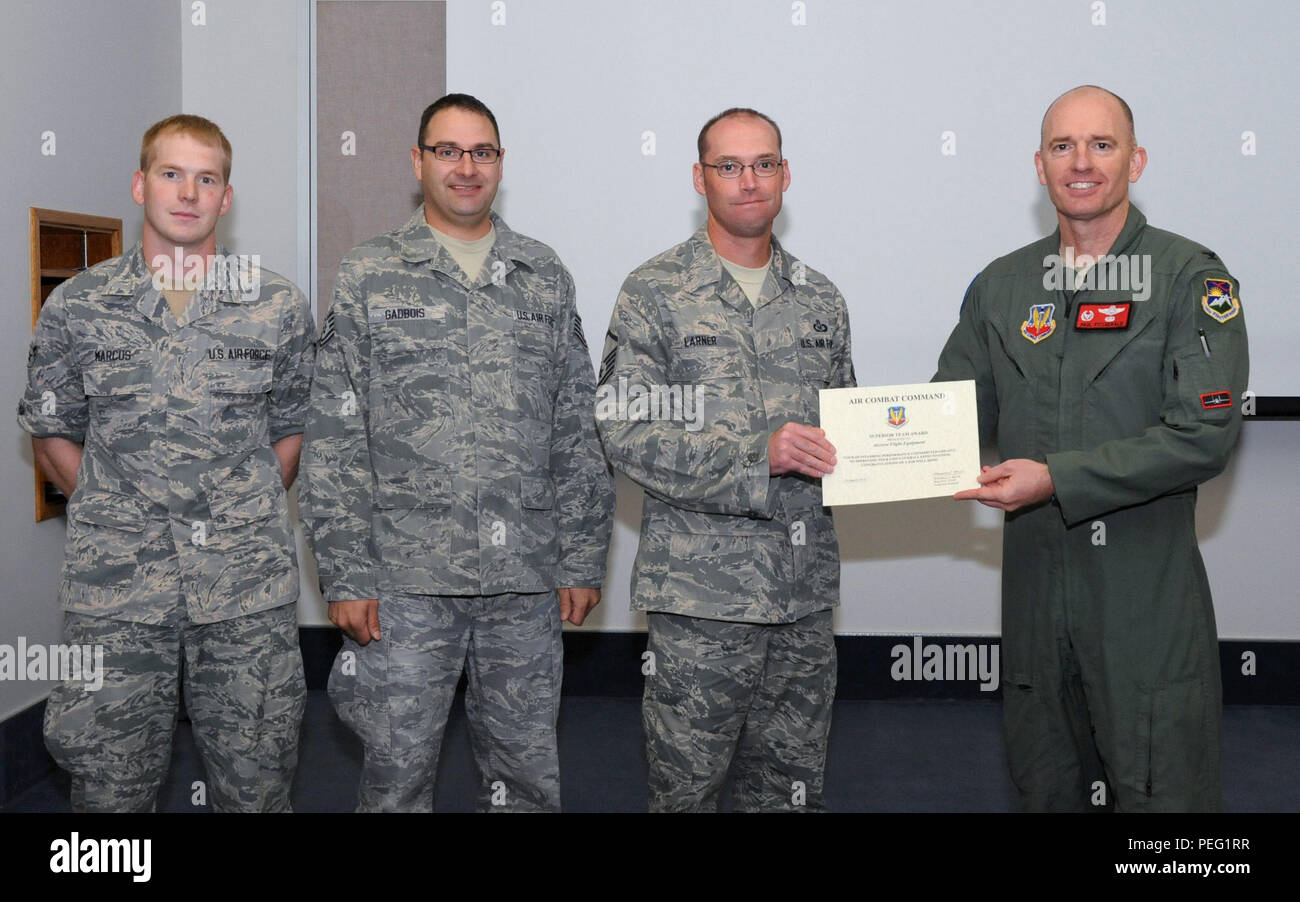 Oregon Air National Guard Col. Paul T. Fitzgerald, 142nd Fighter Wing ...