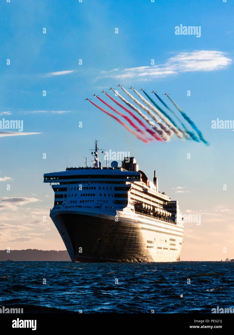 The Red Arrows perform over Cunard's Queen Mary 2 after departing ...