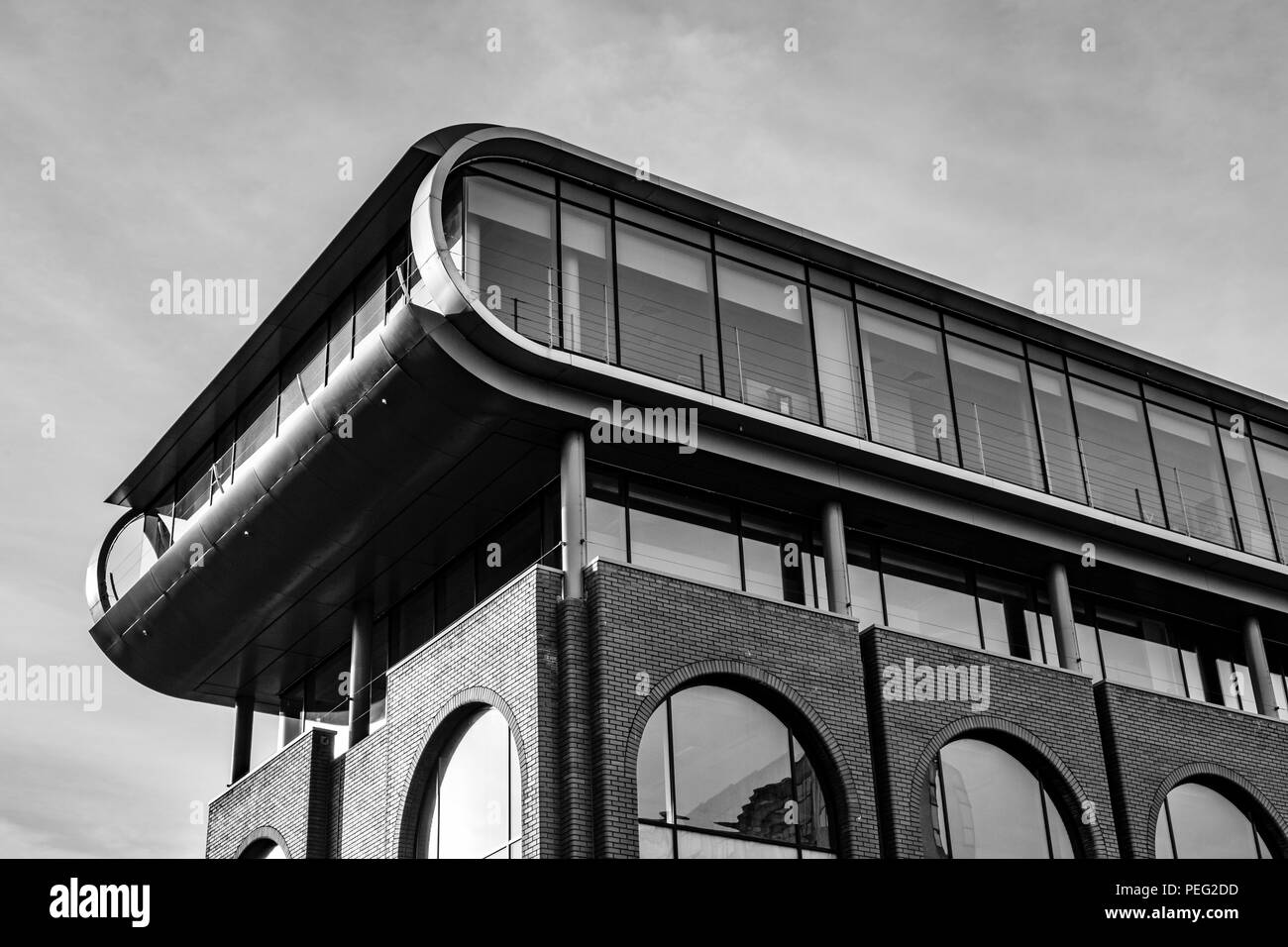 Leeds city centre architecture Black and White Stock Photos & Images ...
