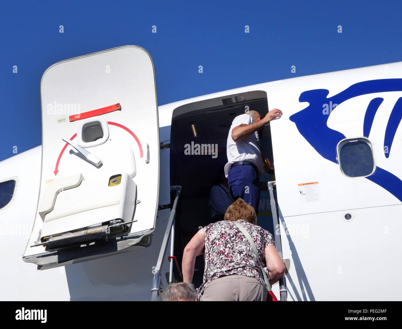 Plane steps hi-res stock photography and images - Alamy