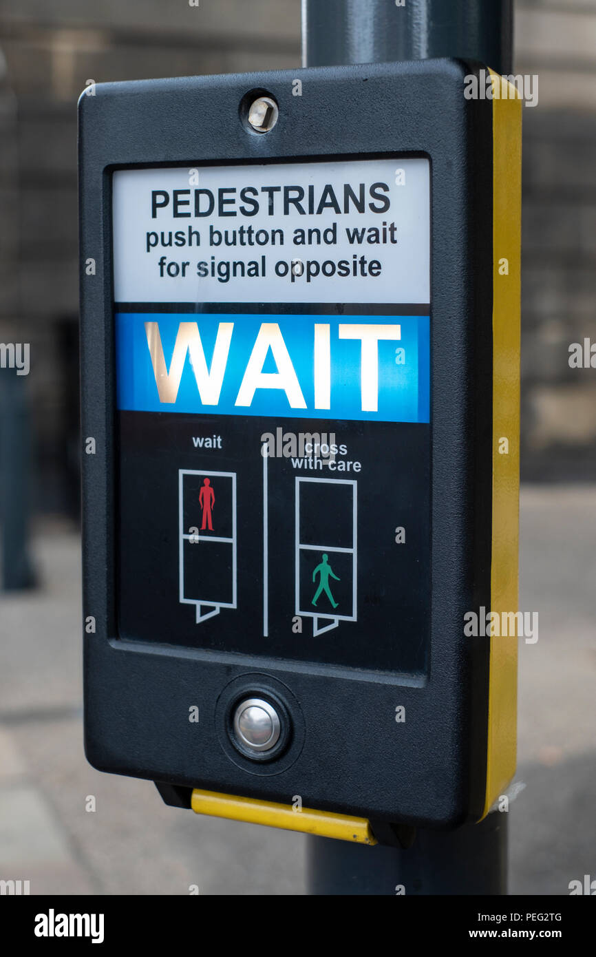 Wait sign crossing hi-res stock photography and images - Alamy