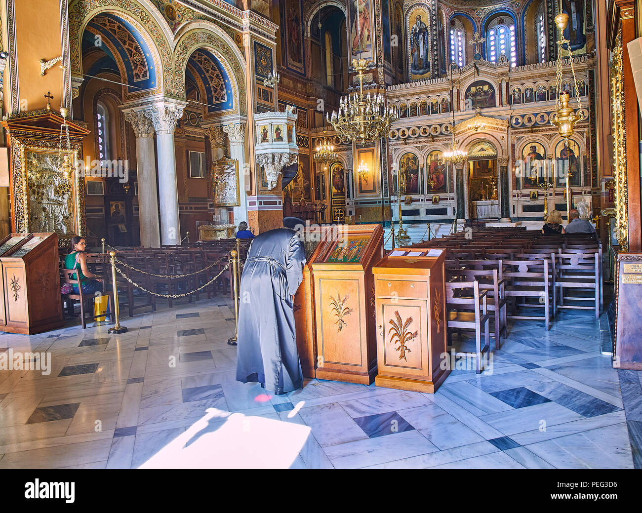 Metropolitan Cathedral of the Annunciation, Mitropoli. Metropoleos ...