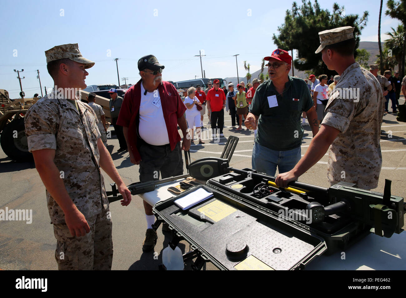 Marines with 3rd Battalion, 5th Marine Regiment, 1st Marine Division ...