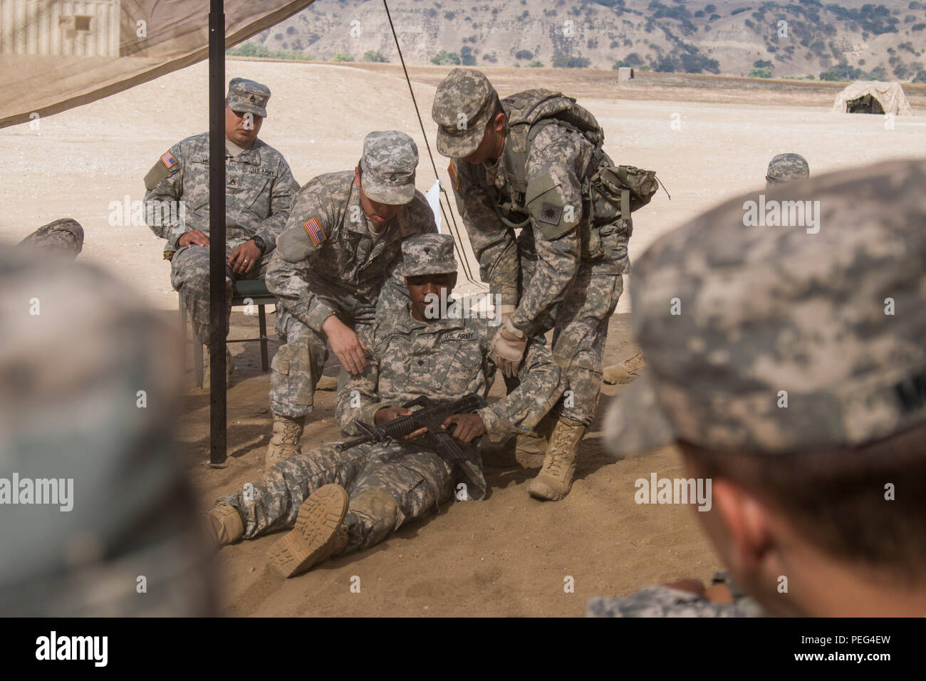 California Army National Guard Soldiers from Headquarter and ...