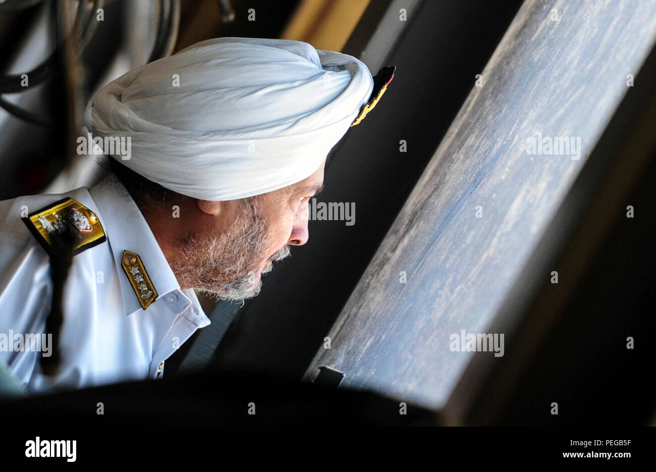 150812-N-KK576-004 NEWPORT NEWS, Va. (Aug. 12, 2015) Indian navy Vice ...