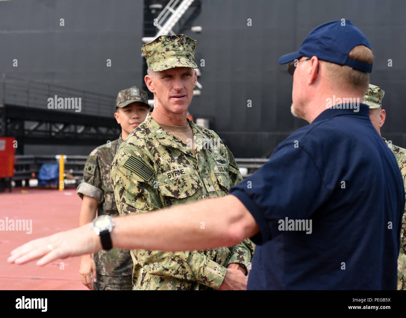 Mobile landing platform usns montford point mlp 1 hi-res stock ...