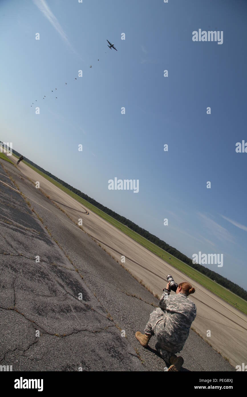 1 507th parachute infantry hi-res stock photography and images - Alamy