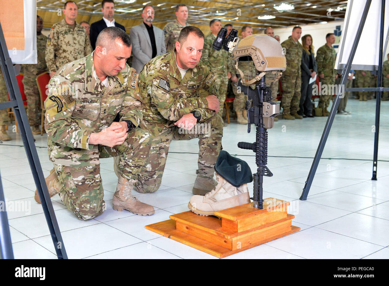 KABUL, Afghanistan (Aug. 13, 2015) Brig. Gen. Sean P. Swindell, left ...