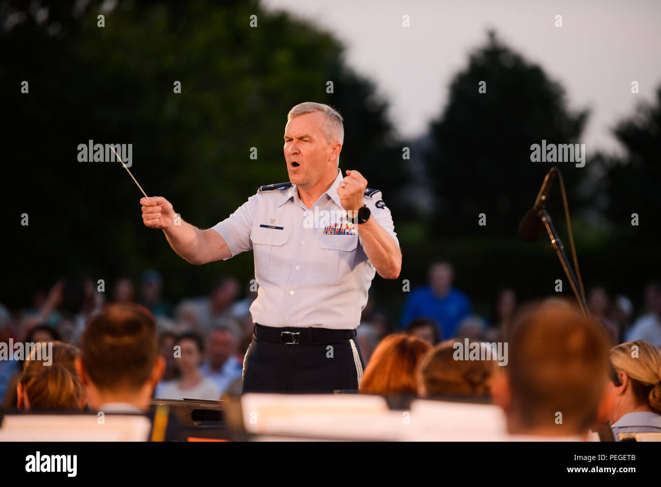 Col. Larry H. Lang, Air Force Band commander and conductor, leads a ...
