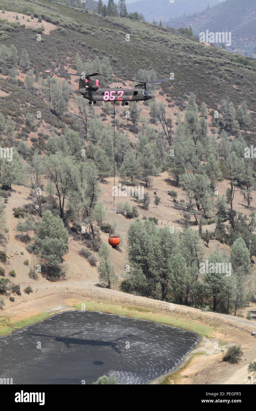 A CH-47 Chinook belonging to the Nevada National Guard leaves the Alden ...