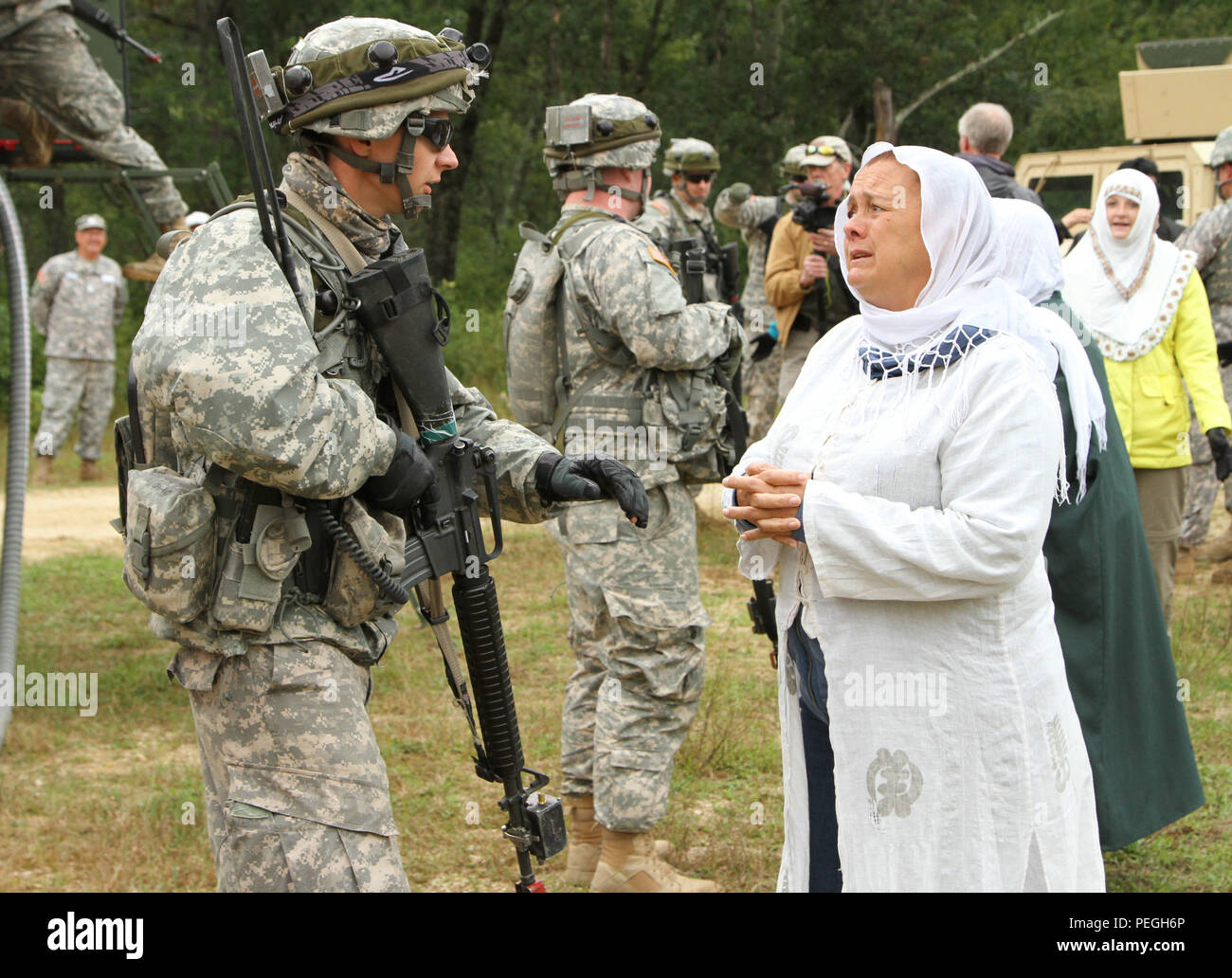 305th military police hi-res stock photography and images - Alamy