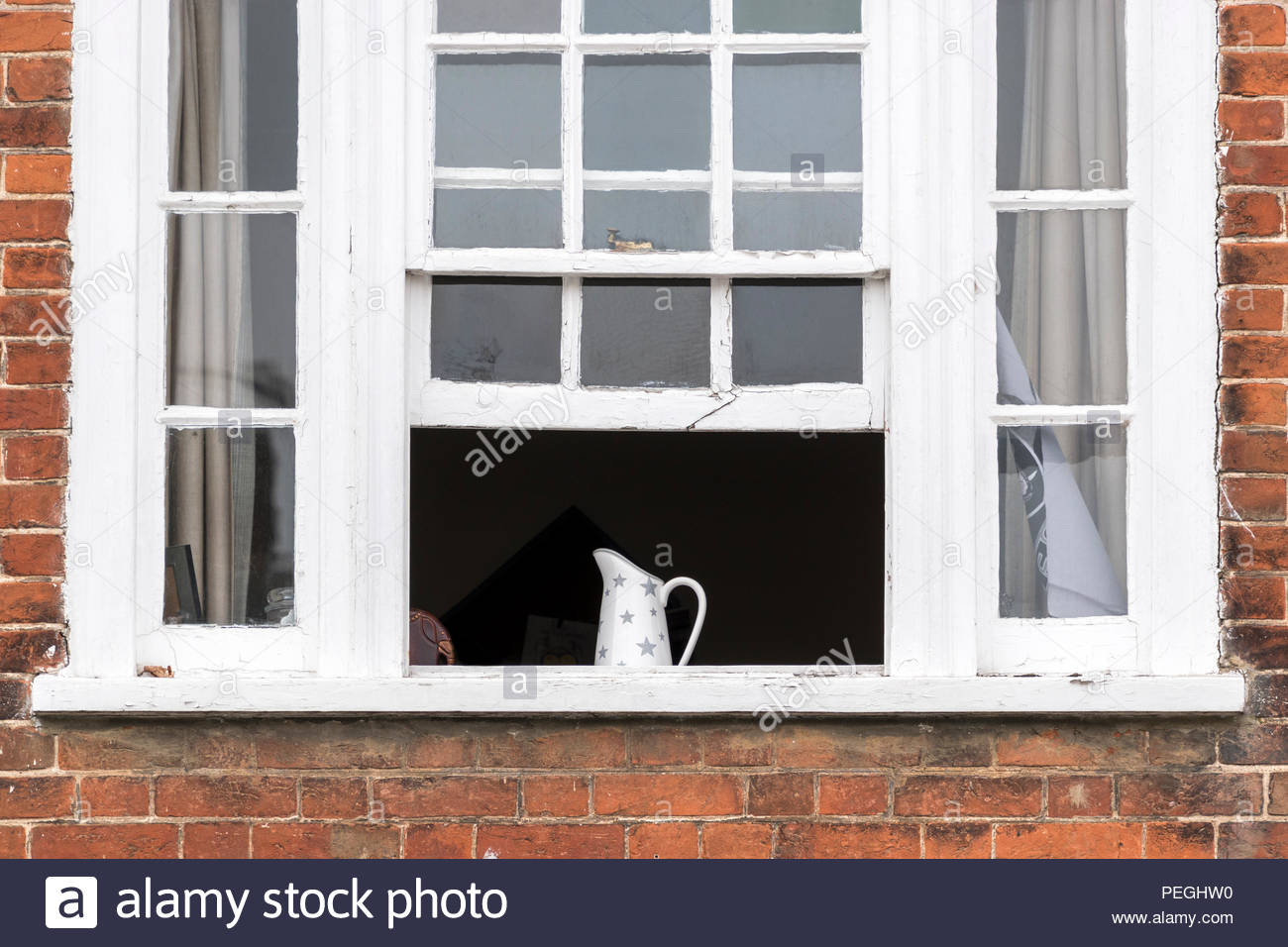 Old Fashioned Sash High Resolution Stock Photography and Images - Alamy