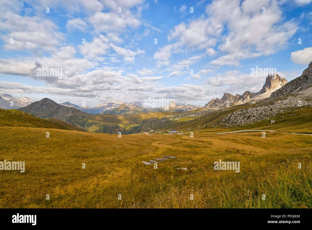 Passo di giau hi-res stock photography and images - Alamy