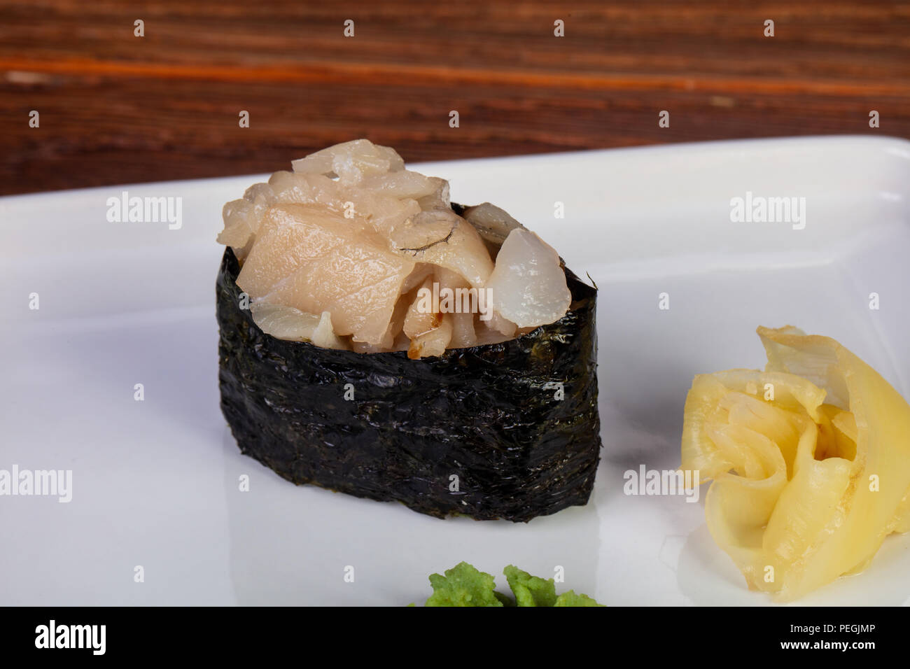 Japanese sushi gunkan with dorado Stock Photo - Alamy
