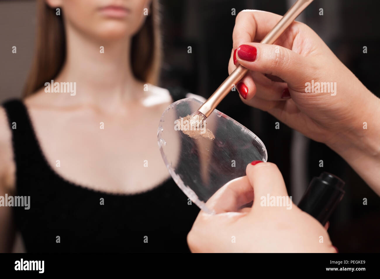 Cosmetic cream mixing hi-res stock photography and images - Alamy