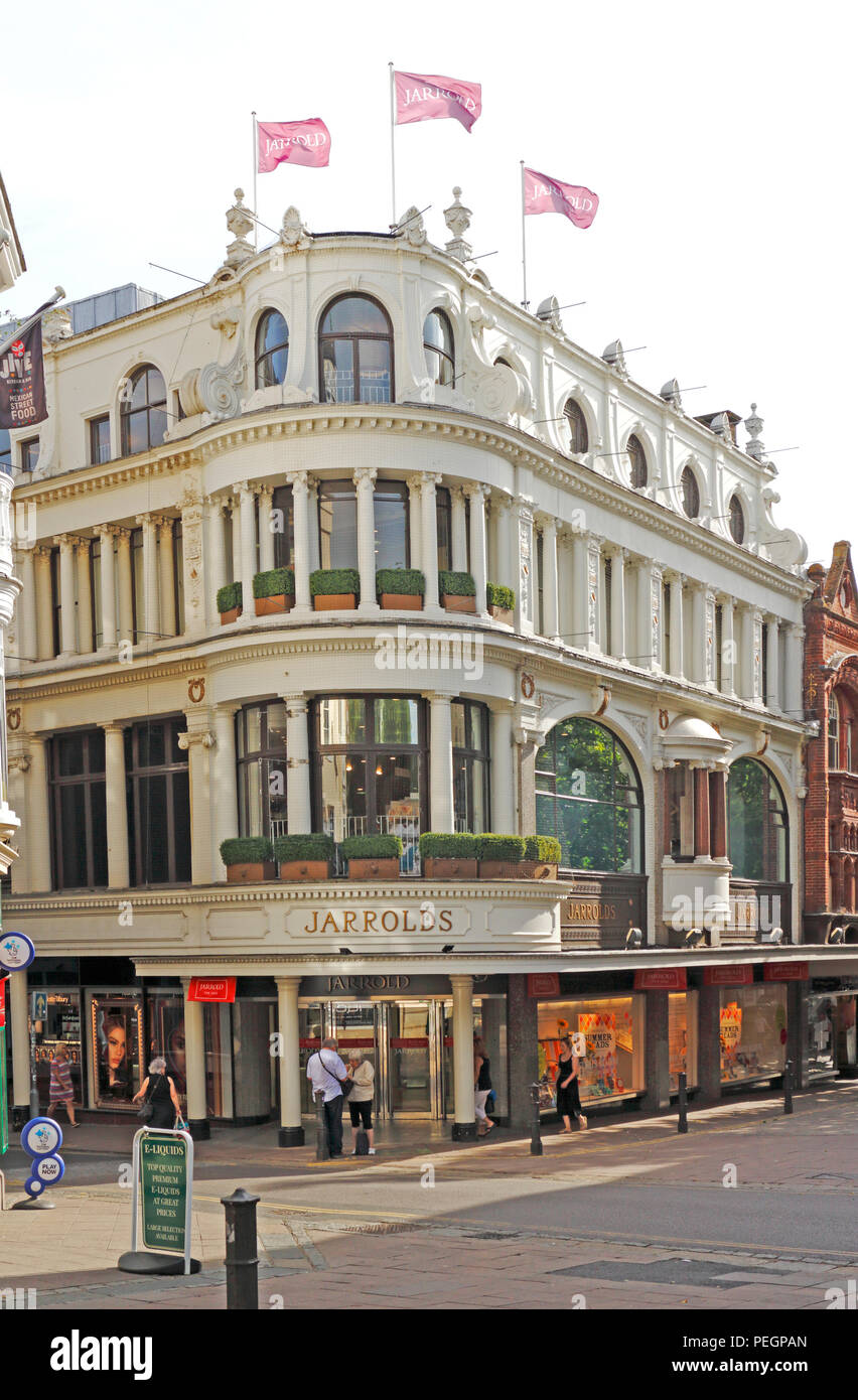 Jarrolds norwich hi-res stock photography and images - Alamy
