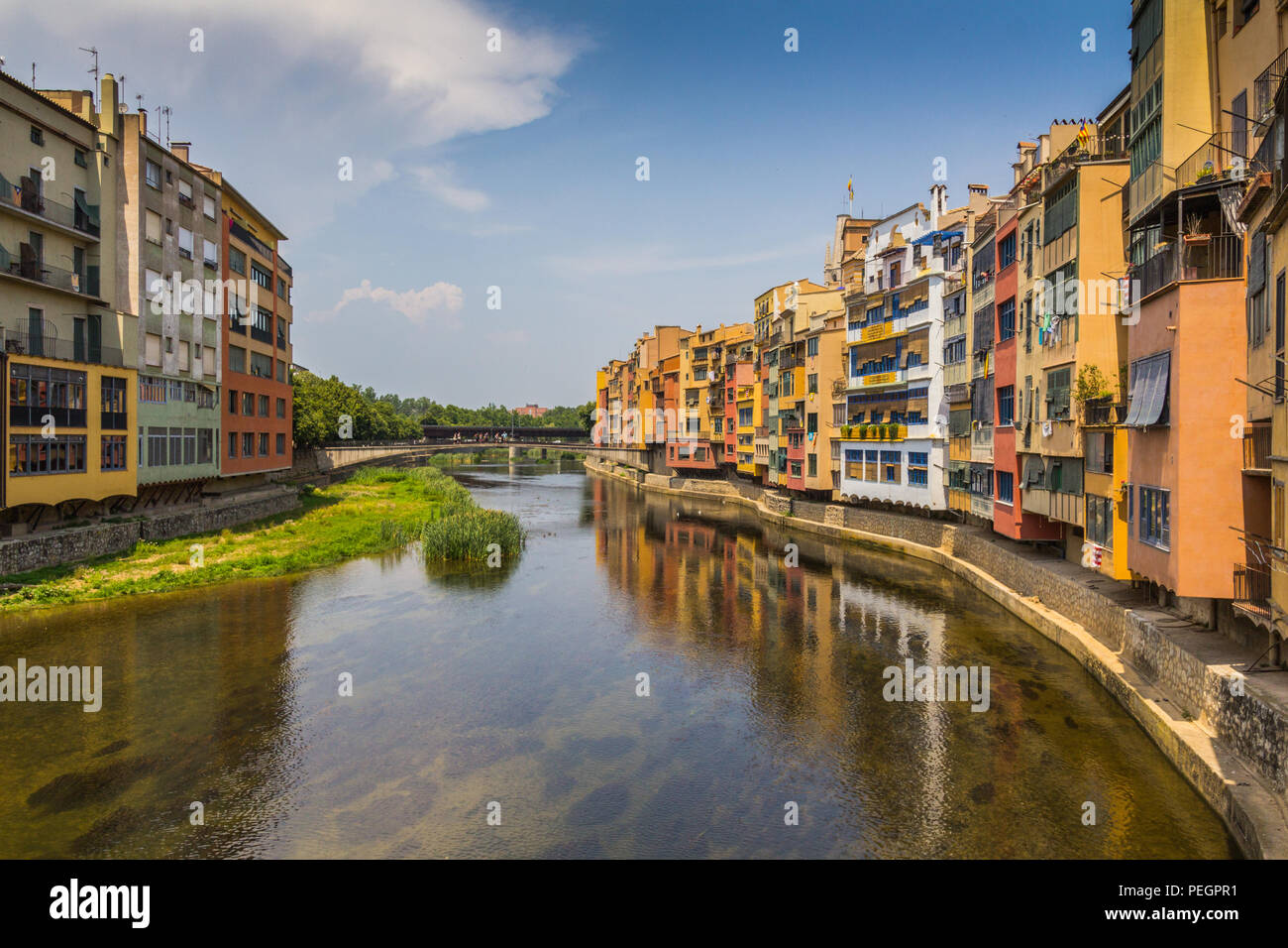 Multi colored facades hi-res stock photography and images - Alamy