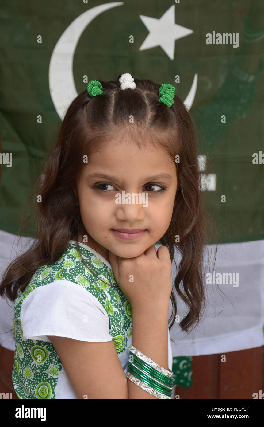 Lahore, Pakistan. 14th Aug, 2018. Pakistani people celebrating on the ...