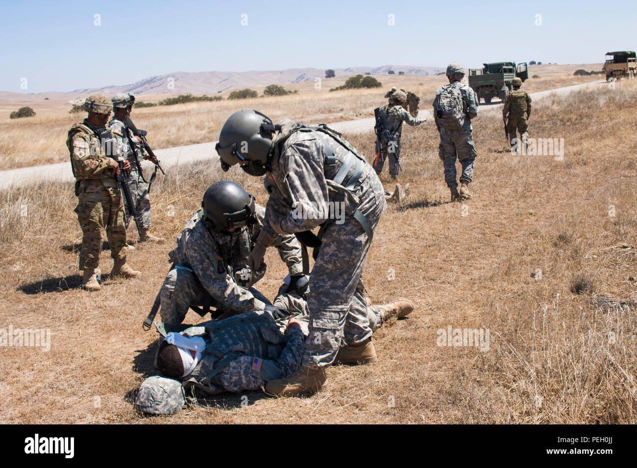 California Army National Guard Soldiers from Headquarters and ...