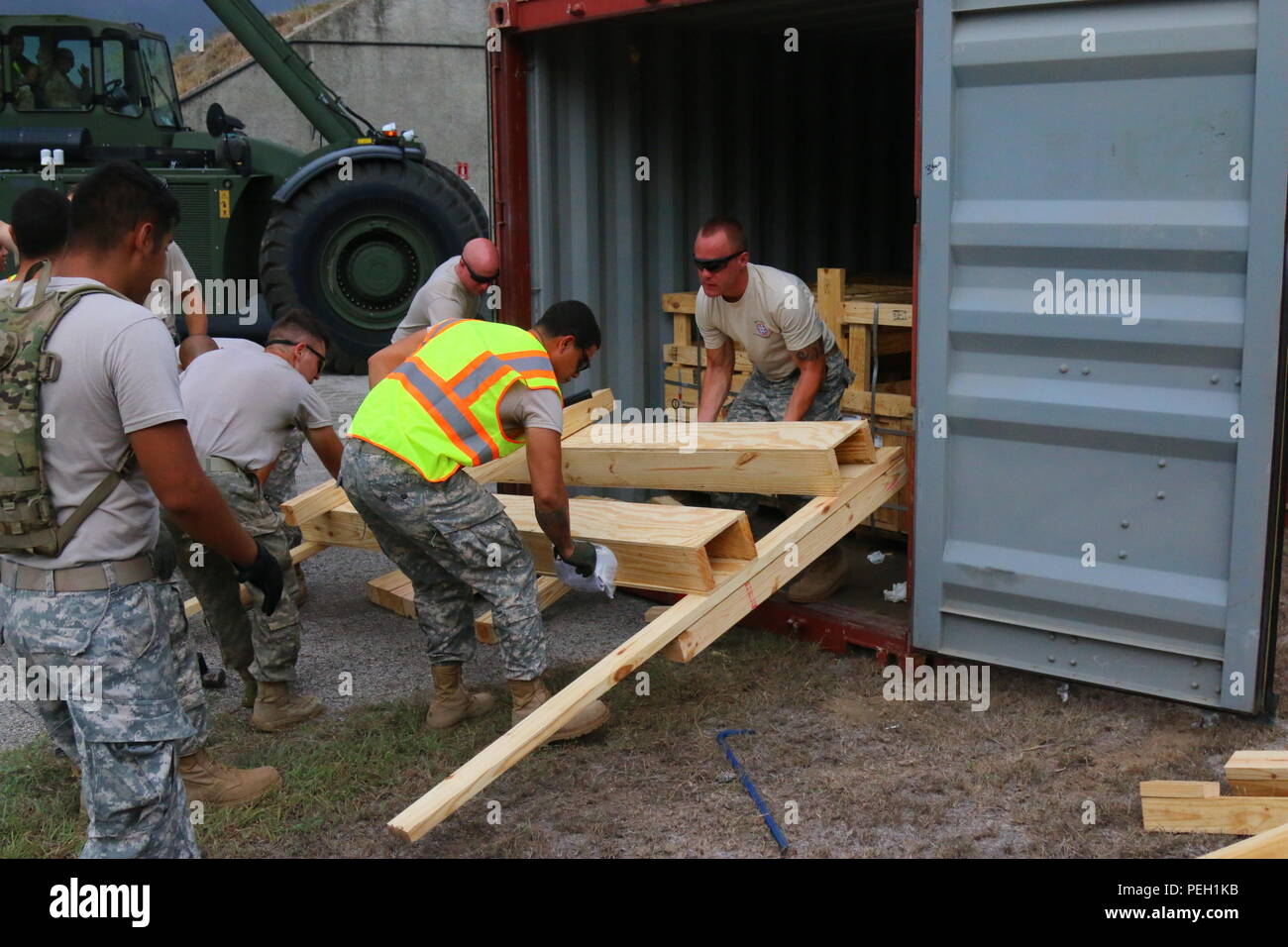 Active duty Soldiers with the 664th Ordnance Company, 553rd CSSB from ...