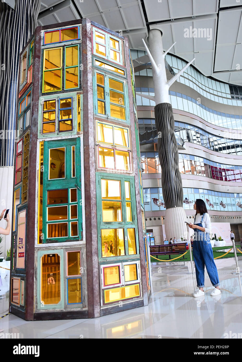 Shenyan, Shenyan, China. 15th Aug, 2018. Shenyang, CHINA-A 6-meter-tall ...