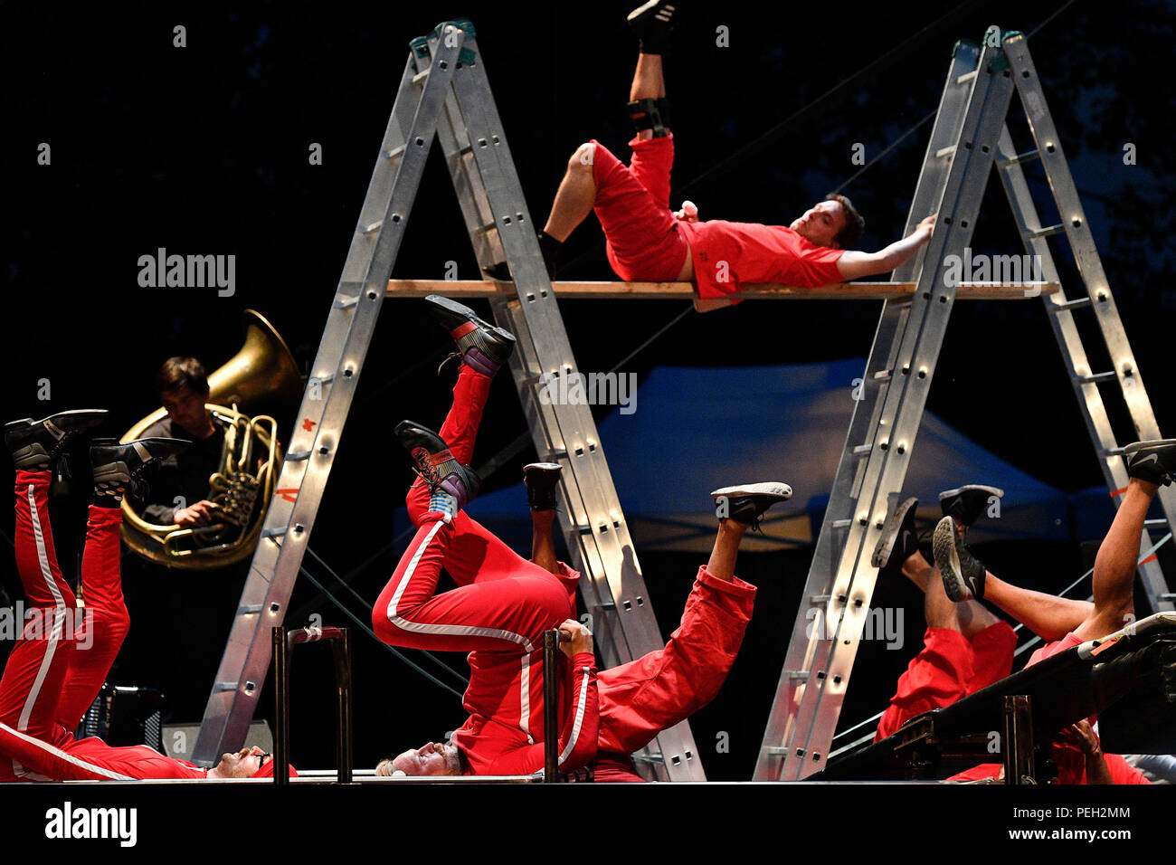 Gulko hi-res stock photography and images - Alamy