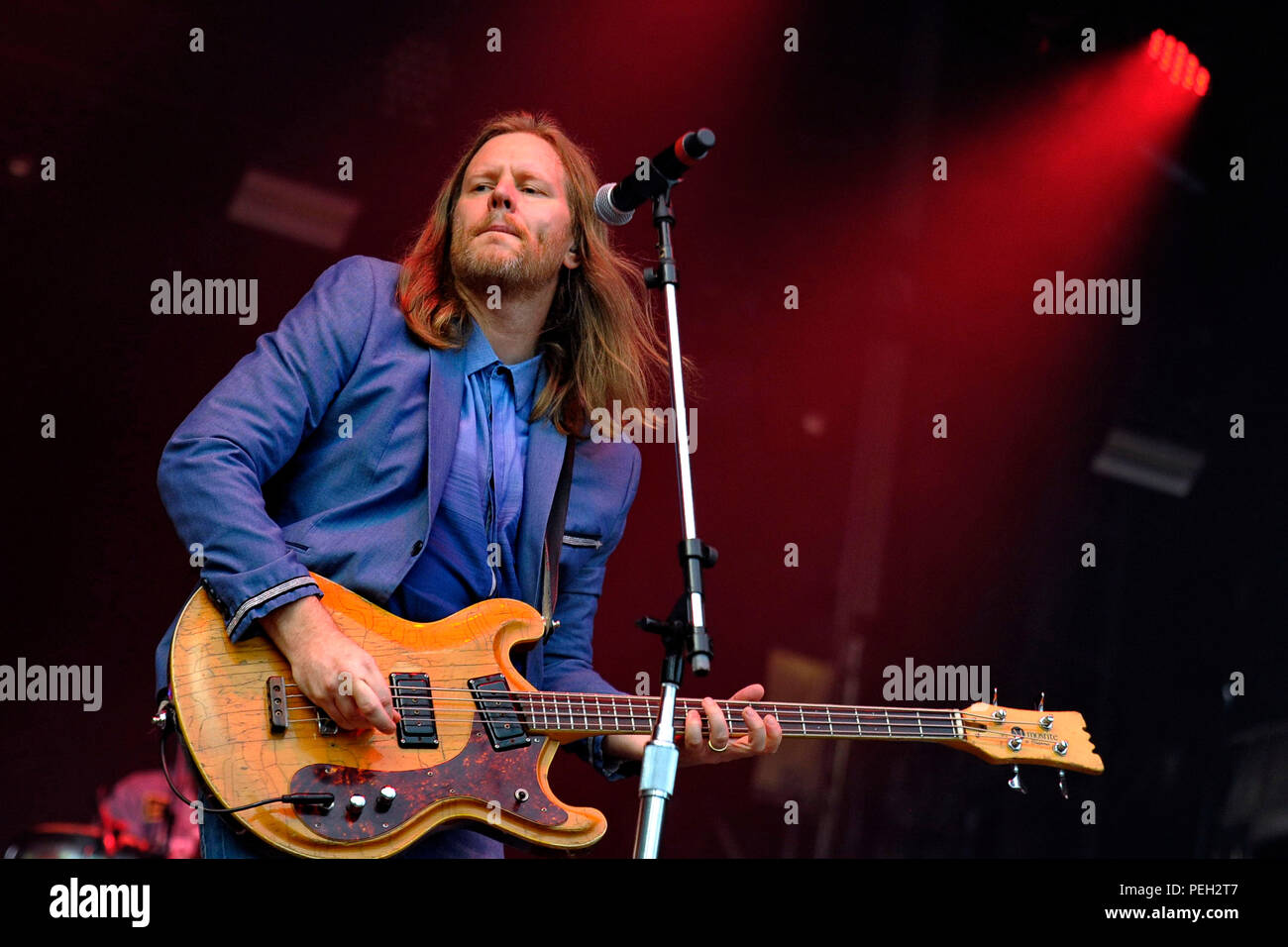 Berlin, Deutschland. 13th Aug, 2018. Tim Kingsbury from Arcade Fire ...