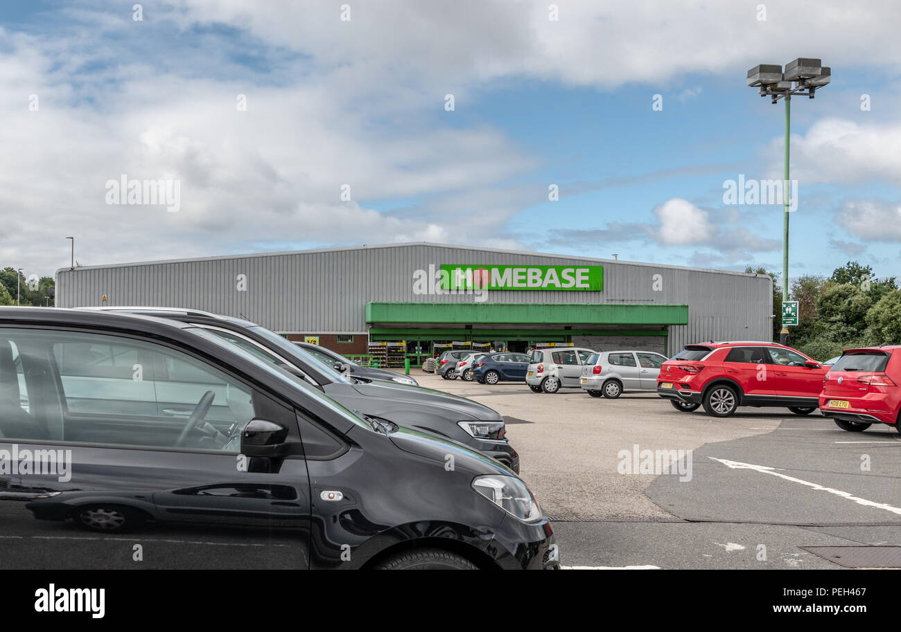 Poole retail park hi-res stock photography and images - Alamy
