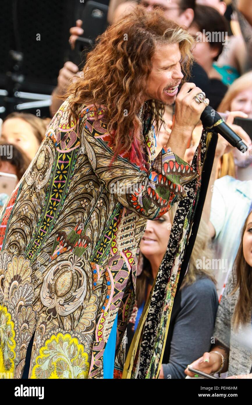 New York, NY, USA. 15th Aug, 2018. Steven Tyler on stage for AEROSMITH ...