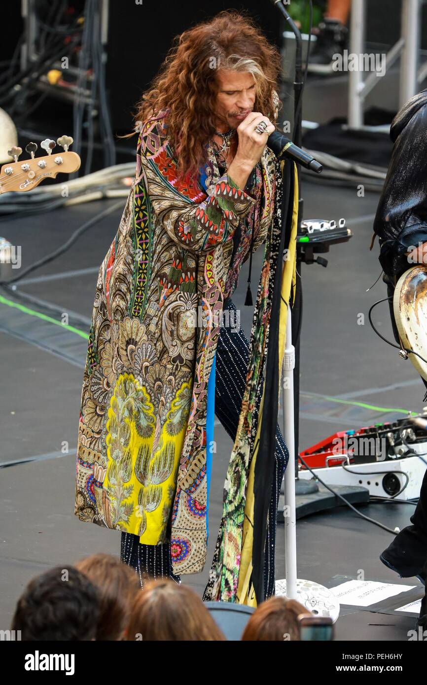 New York, NY, USA. 15th Aug, 2018. Steven Tyler on stage for AEROSMITH ...