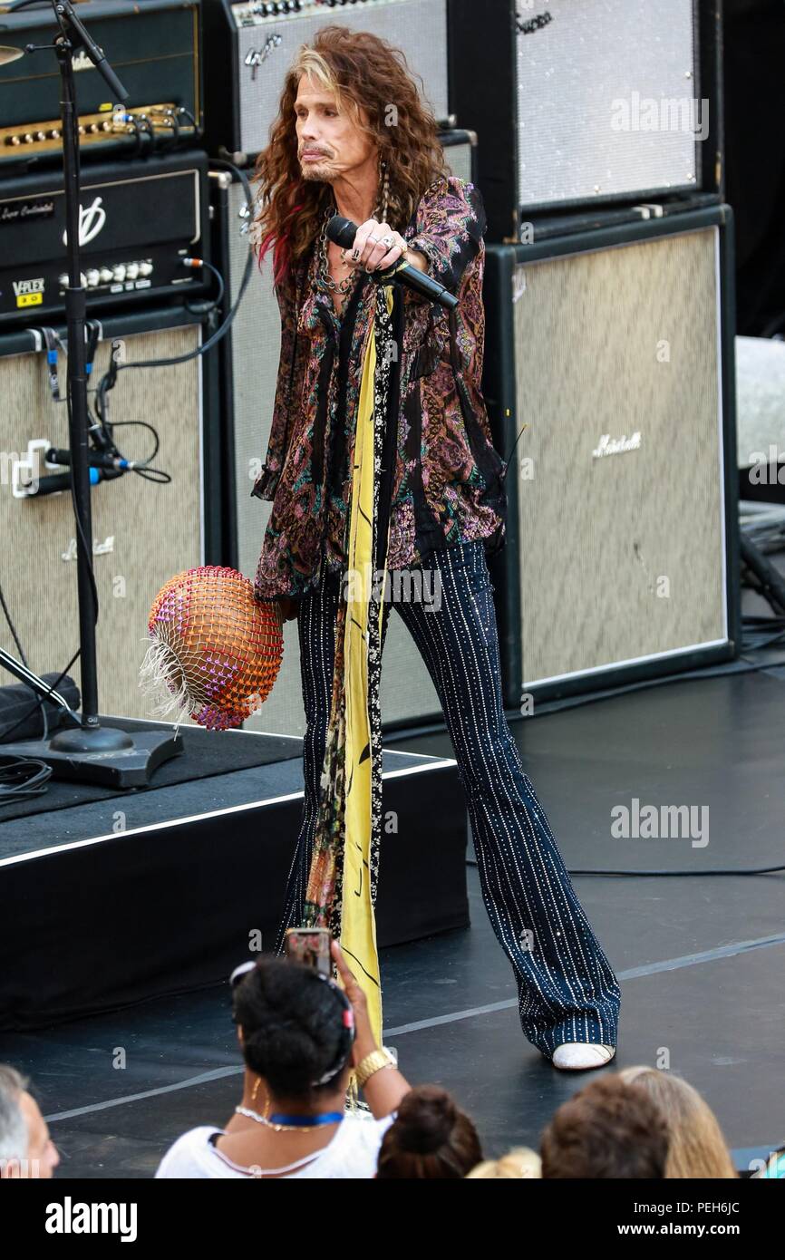 New York, NY, USA. 15th Aug, 2018. Steven Tyler, Aerosmith on stage for ...