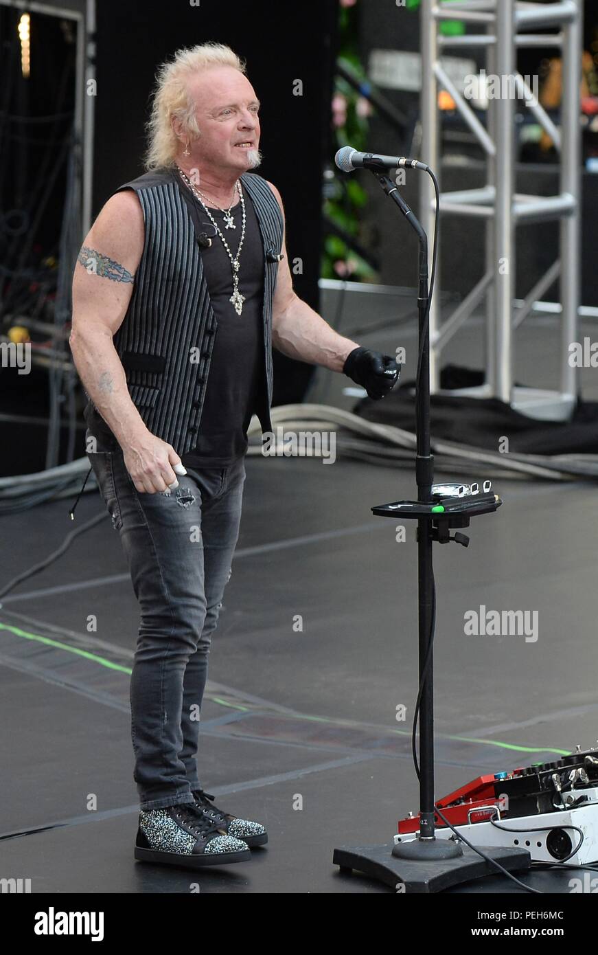 New York, NY, USA. 15th Aug, 2018. Joey Kramer, Aerosmith on stage for ...
