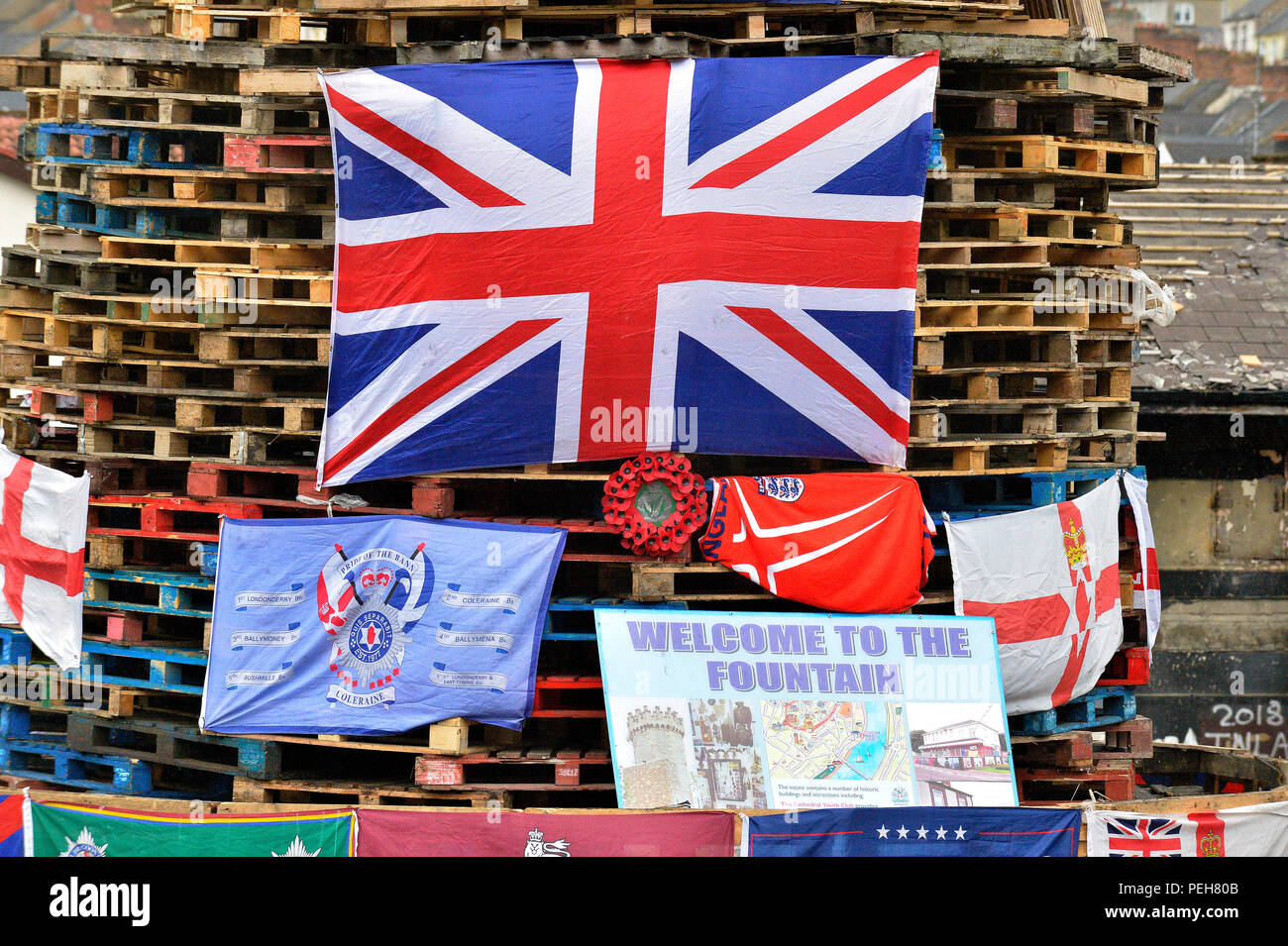 Regimental flags hi-res stock photography and images - Alamy