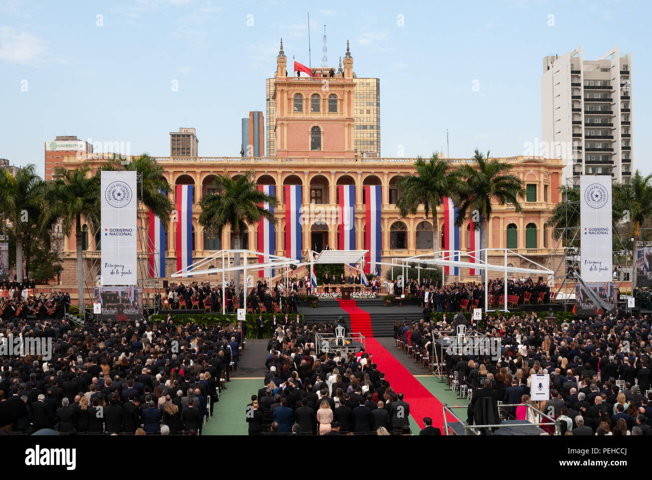 Asuncion, Paraguay. 15th Aug, 2018. Foreign dignataries, national ...