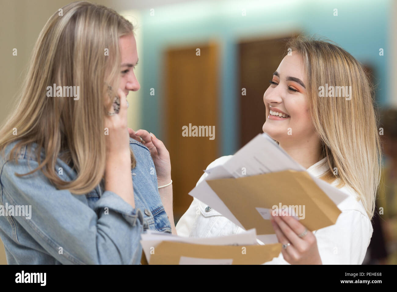 Gces results hi-res stock photography and images - Alamy