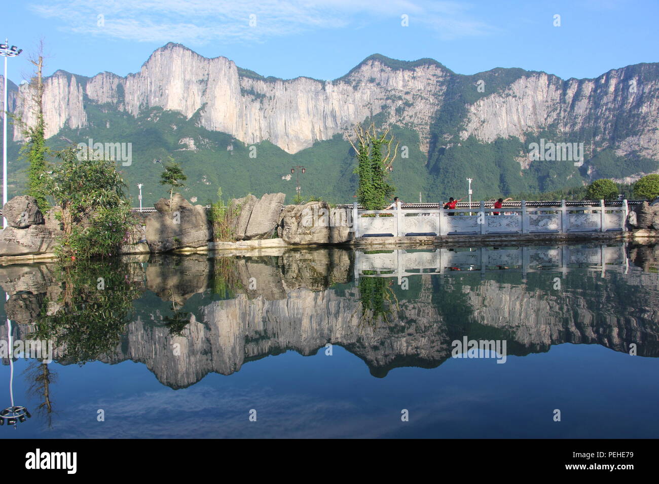 Enshi, Enshi, China. 16th Aug, 2018. Enshi, CHINA-Scenery of Mufu ...