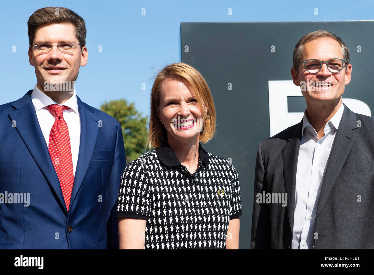 Hub strategy hi-res stock photography and images - Alamy