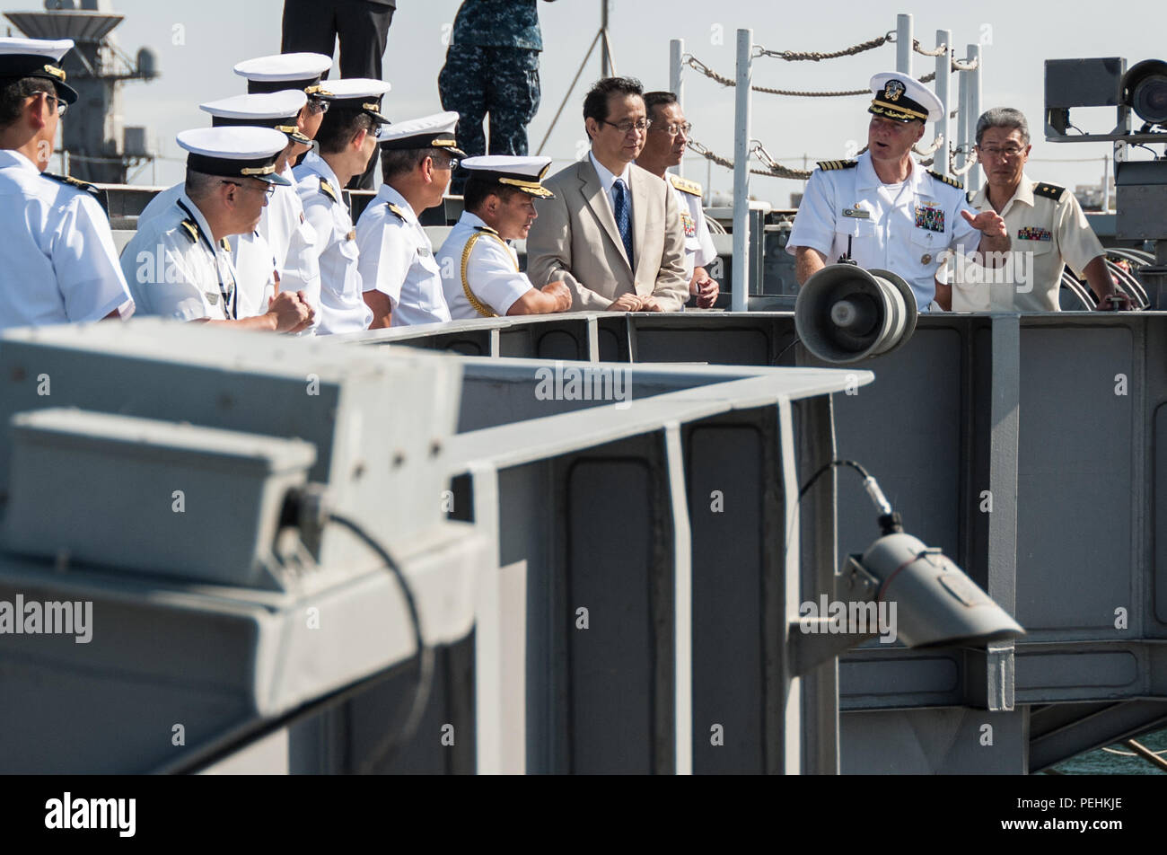150824-N-OI810-211 SAN DIEGO (Aug. 24, 2015) Capt. Christopher Bolt ...