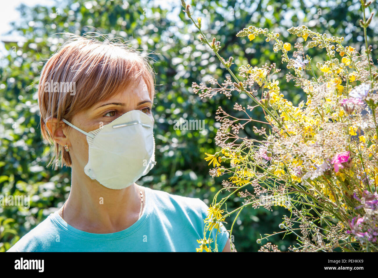 Allergy Mask Stock Photos & Allergy Mask Stock Images - Alamy