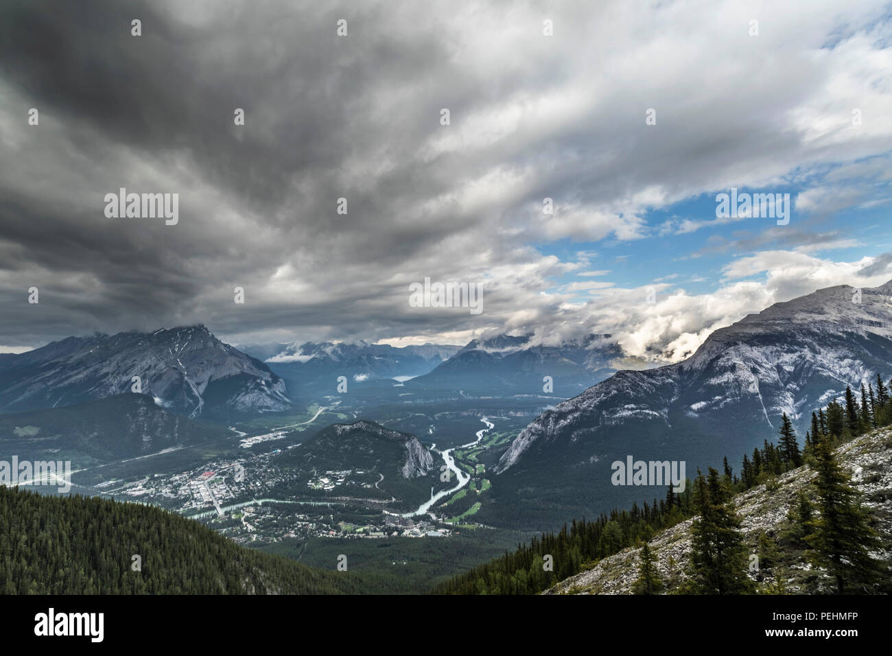 Alberta’s banff national park hi-res stock photography and images - Alamy